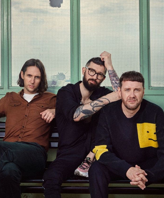 DIY Emotion Engineers: Autoheart Bridges the “Sad Divide” – B-Side Guys